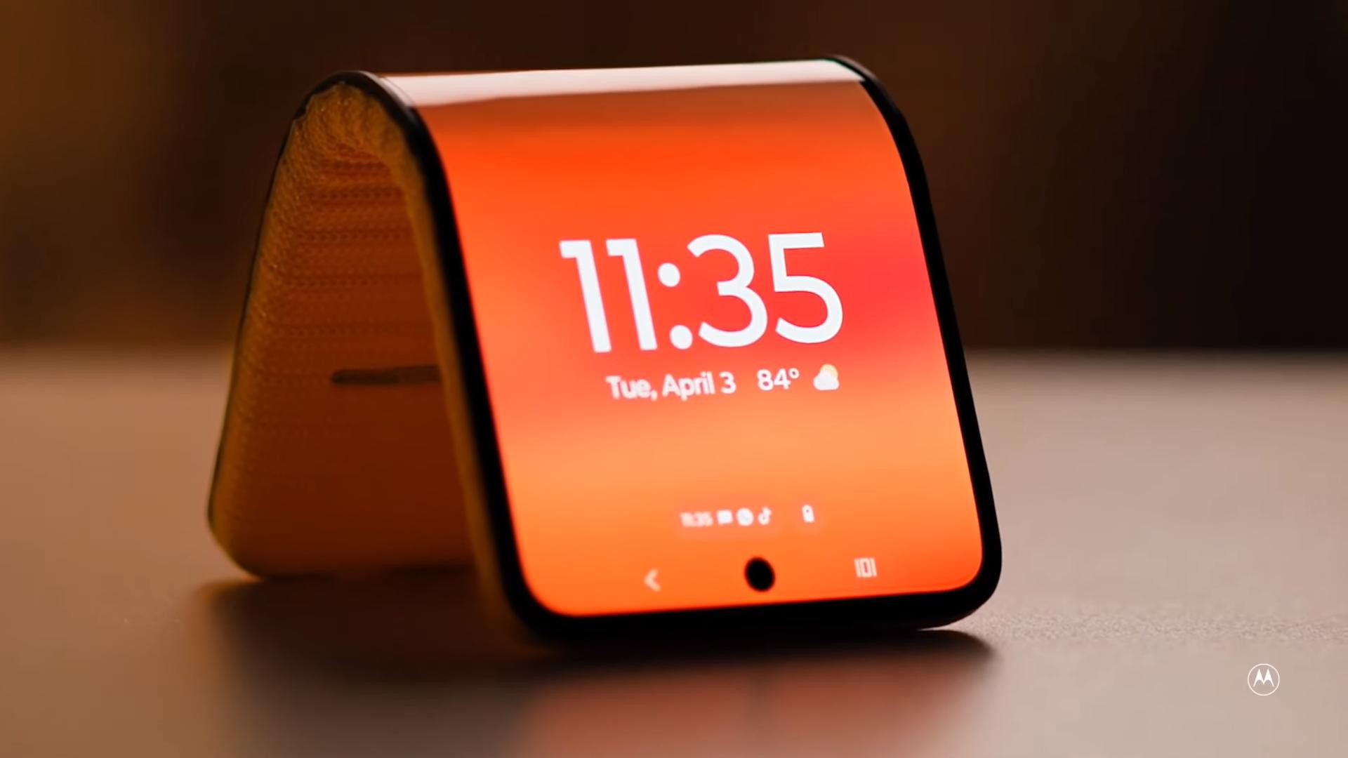 Bends Like a Snake: Motorola's New Phone Concept - Gee-Tech